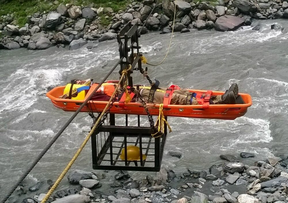 NUEVA CAMILLA NIDO SPENCER TWIN SHELL - 2025